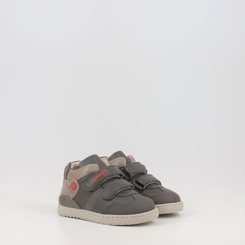 Zapatos infantiles: una selección de calzado práctica y de calidad